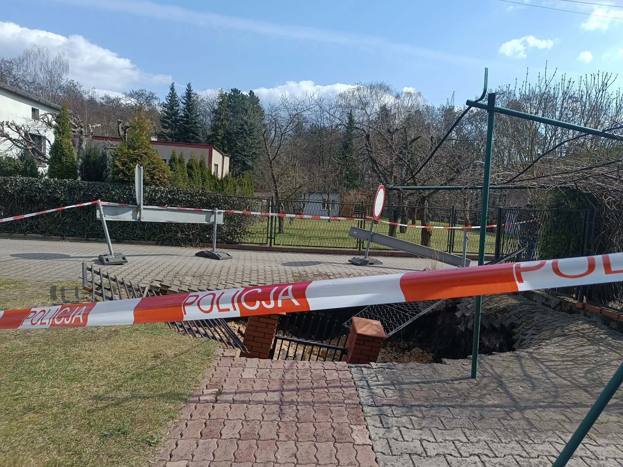 Osuwisko w Będzinie. Badają zagadnienie | Radio Piekary